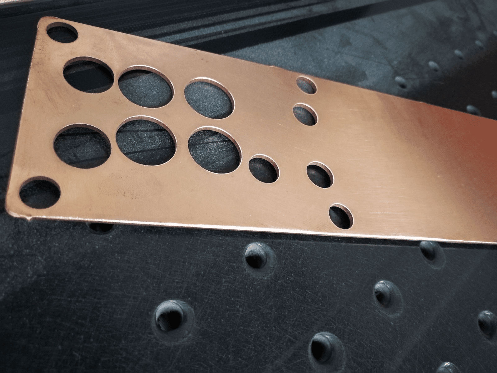 8 Typical CNC Milling Parts' Defects, Causes, and Solutions | STCNC ...